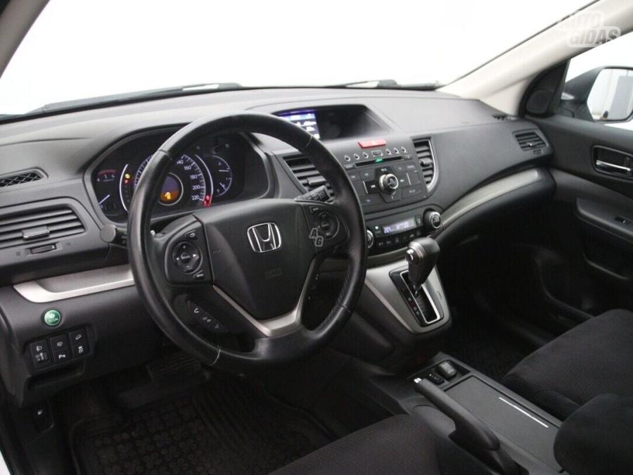Balts Honda CR-V 2015 Viļņa, ar dzinēja tilpumu 2.20 L un nobraukumu 204 tūkst. km par 13099 €, foto 16 vietnē AUTOMOTO.COM.LV