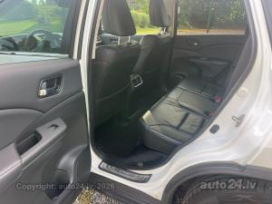 Balts Honda CR-V 2015 Tallina, ar dzinēja tilpumu 1.60 L un nobraukumu 314 tūkst. km par 9800 €, foto 7 vietnē AUTOMOTO.COM.LV