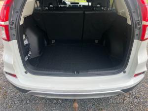 Balts Honda CR-V 2015 Tallina, ar dzinēja tilpumu 1.60 L un nobraukumu 314 tūkst. km par 9800 €, foto 8 vietnē AUTOMOTO.COM.LV