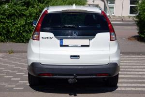White Honda CR-V 2015 in Vilnius, with an engine capacity of 2.20 L and mileage of 171 thousand km for 12750 €, photo 5 on AUTOMOTO.COM.LV