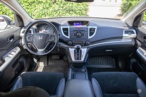 White Honda CR-V 2015 in Vilnius, with an engine capacity of 2.20 L and mileage of 171 thousand km for 12750 €, photo 14 on AUTOMOTO.COM.LV