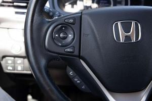 White Honda CR-V 2015 in Vilnius, with an engine capacity of 2.20 L and mileage of 171 thousand km for 12750 €, photo 24 on AUTOMOTO.COM.LV