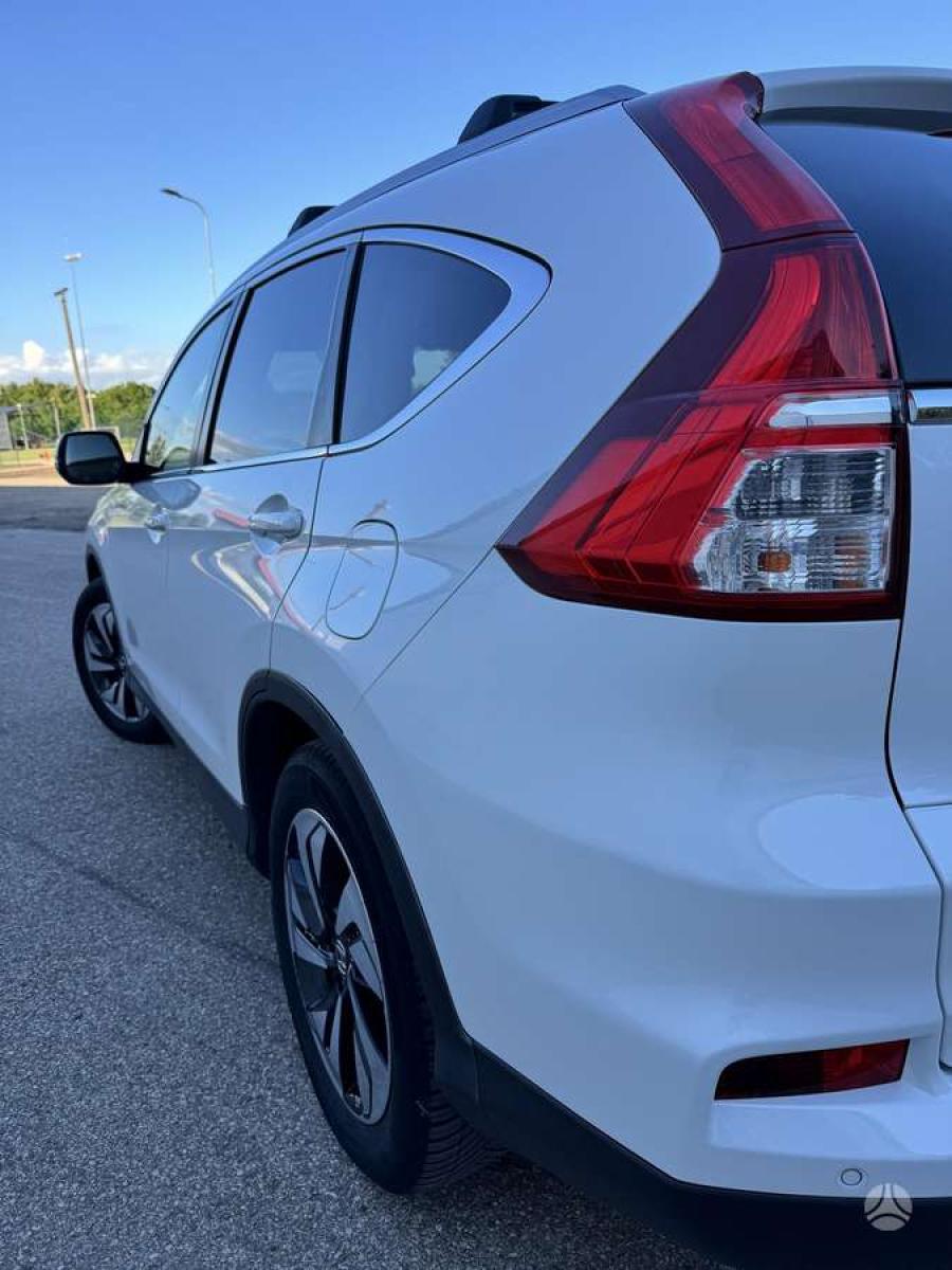 Balts Honda CR-V 2015 Prienai, ar dzinēja tilpumu 1.60 L un nobraukumu 224 tūkst. km par 11900 €, foto 9 vietnē AUTOMOTO.COM.LV