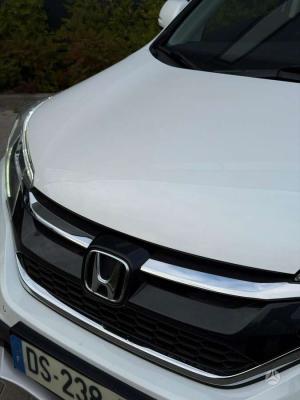Balts Honda CR-V 2015 Viļņa, ar dzinēja tilpumu 1.60 L un nobraukumu 150 tūkst. km par 12900 €, foto 11 vietnē AUTOMOTO.COM.LV