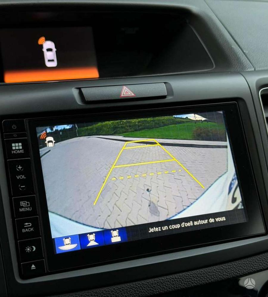 Balts Honda CR-V 2015 Viļņa, ar dzinēja tilpumu 1.60 L un nobraukumu 150 tūkst. km par 12900 €, foto 22 vietnē AUTOMOTO.COM.LV