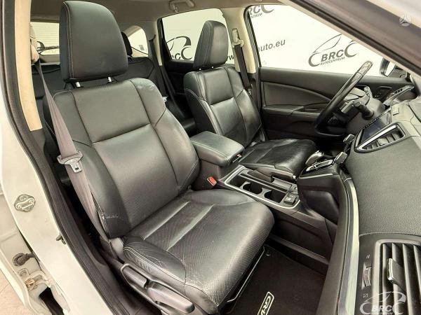 Balts Honda CR-V 2015 Viļņa, ar dzinēja tilpumu 1.60 L un nobraukumu 243 tūkst. km par 12900 €, foto 7 vietnē AUTOMOTO.COM.LV