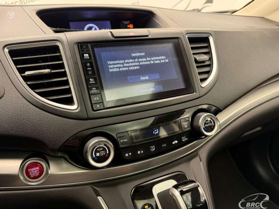 White Honda CR-V 2015 in Vilnius, with an engine capacity of 1.60 L and mileage of 243 thousand km for 12900 €, photo 12 on AUTOMOTO.COM.LV