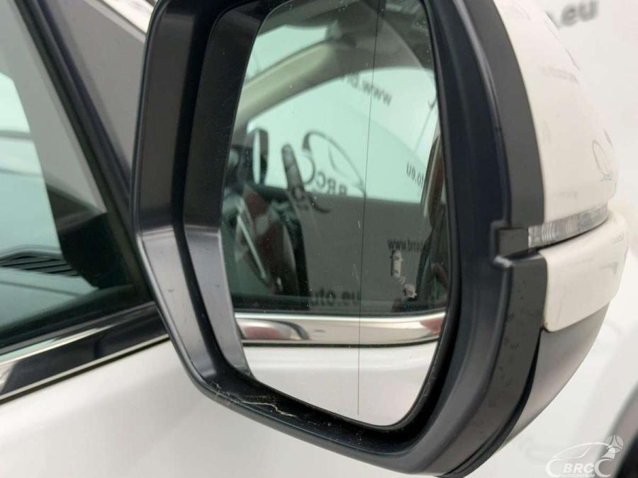 White Honda CR-V 2015 in Vilnius, with an engine capacity of 1.60 L and mileage of 243 thousand km for 12900 €, photo 19 on AUTOMOTO.COM.LV