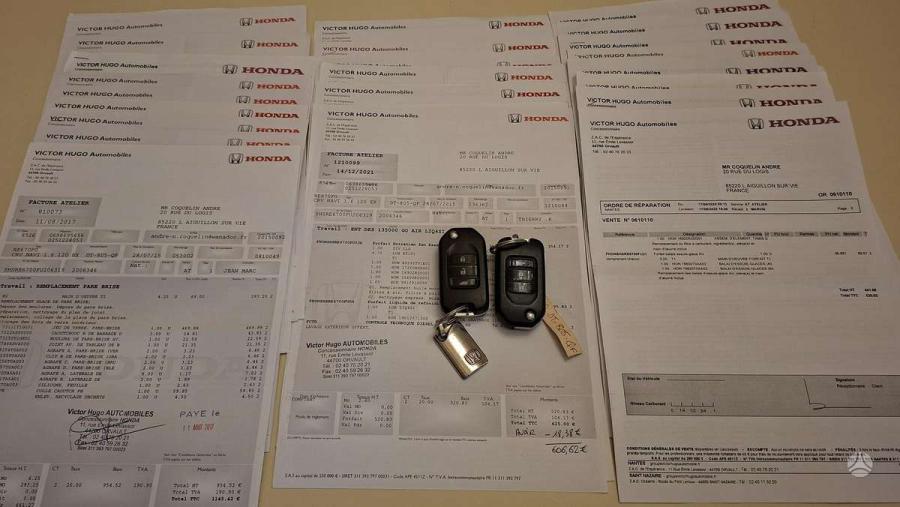 White Honda CR-V 2015 in Kaunas, with an engine capacity of 1.60 L and mileage of 245 thousand km for 11050 €, photo 3 on AUTOMOTO.COM.LV