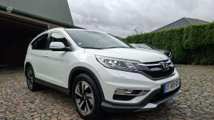 White Honda CR-V 2015 in Kaunas, with an engine capacity of 1.60 L and mileage of 245 thousand km for 11050 €, photo 4 on AUTOMOTO.COM.LV