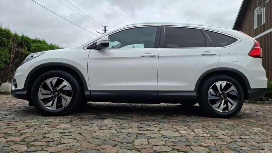 White Honda CR-V 2015 in Kaunas, with an engine capacity of 1.60 L and mileage of 245 thousand km for 11050 €, photo 27 on AUTOMOTO.COM.LV