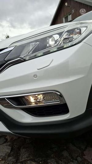 White Honda CR-V 2015 in Kaunas, with an engine capacity of 1.60 L and mileage of 245 thousand km for 11050 €, photo 44 on AUTOMOTO.COM.LV