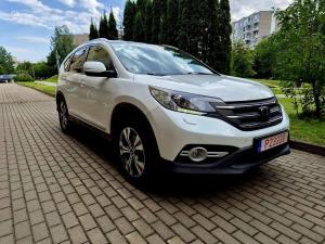 Balts Honda CR-V 2015 Viļņa, ar dzinēja tilpumu 2.20 L un nobraukumu 232 tūkst. km par 12999 €, foto  vietnē AUTOMOTO.COM.LV