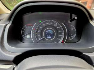 White Honda CR-V 2015 in Vilnius, with an engine capacity of 2.20 L and mileage of 232 thousand km for 12999 €, photo 30 on AUTOMOTO.COM.LV