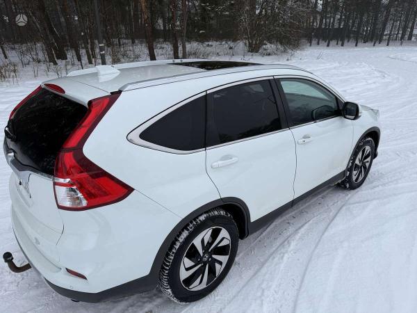 Balts Honda CR-V 2016 Kauņa, ar dzinēja tilpumu 1.60 L un nobraukumu 209 tūkst. km par 15999 €, foto 7 vietnē AUTOMOTO.COM.LV