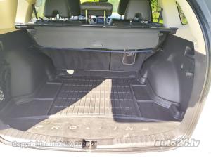 White Honda CR-V 2016 in Parnu, with an engine capacity of 1.60 L and mileage of 245 thousand km for 13000 €, photo 15 on AUTOMOTO.COM.LV