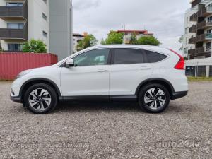 Balts Honda CR-V 2016 Tallina, ar dzinēja tilpumu 1.60 L un nobraukumu 190 tūkst. km par 13999 €, foto 3 vietnē AUTOMOTO.COM.LV
