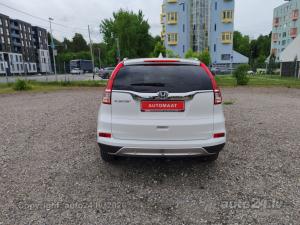 Balts Honda CR-V 2016 Tallina, ar dzinēja tilpumu 1.60 L un nobraukumu 190 tūkst. km par 13999 €, foto 5 vietnē AUTOMOTO.COM.LV