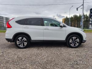 Balts Honda CR-V 2016 Tallina, ar dzinēja tilpumu 1.60 L un nobraukumu 190 tūkst. km par 13999 €, foto 8 vietnē AUTOMOTO.COM.LV