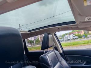 Balts Honda CR-V 2016 Tallina, ar dzinēja tilpumu 1.60 L un nobraukumu 190 tūkst. km par 13999 €, foto 16 vietnē AUTOMOTO.COM.LV