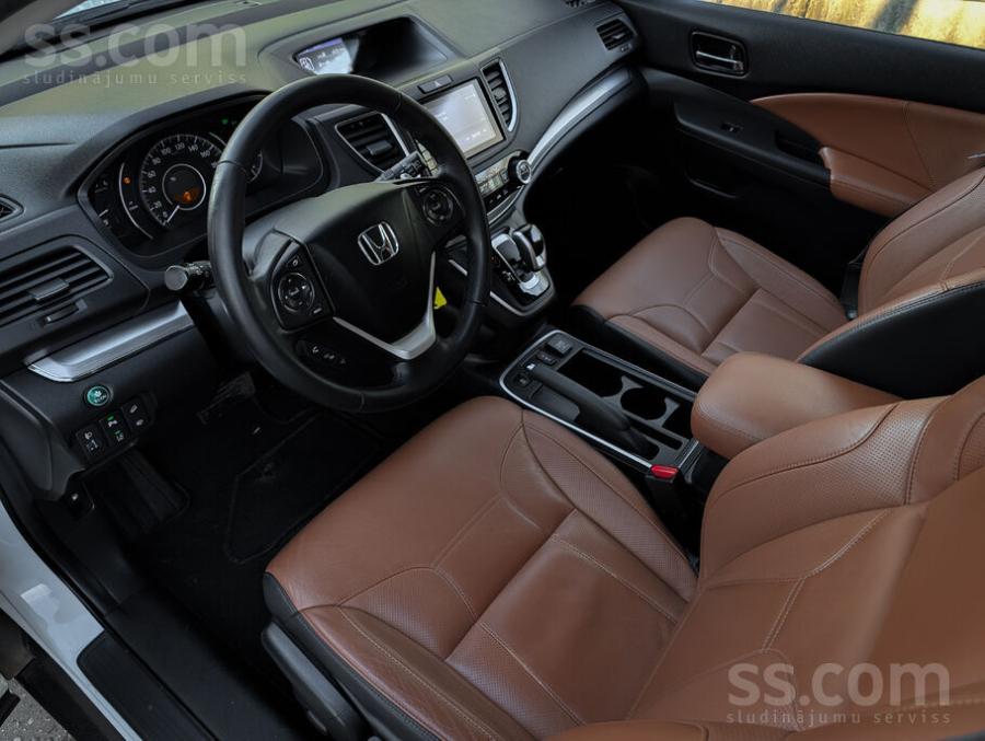 Balts Honda CR-V 2016 Jūrmala, ar dzinēja tilpumu 1.60 L un nobraukumu 250 tūkst. km par 14550 €, foto 15 vietnē AUTOMOTO.COM.LV