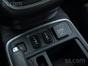Balts Honda CR-V 2016 Jūrmala, ar dzinēja tilpumu 1.60 L un nobraukumu 250 tūkst. km par 14550 €, foto 27 vietnē AUTOMOTO.COM.LV