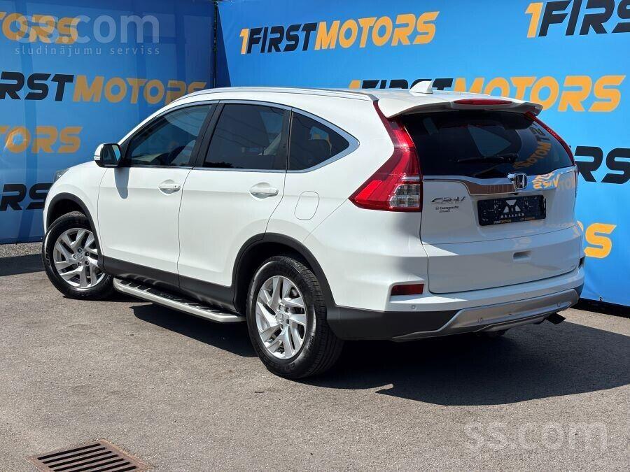 Balts Honda CR-V 2016 Rīga, ar dzinēja tilpumu 1.60 L un nobraukumu 145 tūkst. km par 13650 €, foto 3 vietnē AUTOMOTO.COM.LV
