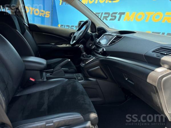 Balts Honda CR-V 2016 Rīga, ar dzinēja tilpumu 1.60 L un nobraukumu 145 tūkst. km par 13650 €, foto 10 vietnē AUTOMOTO.COM.LV