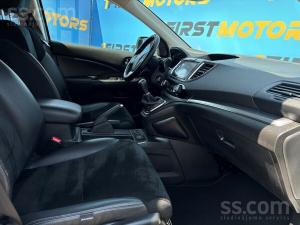 Balts Honda CR-V 2016 Rīga, ar dzinēja tilpumu 1.60 L un nobraukumu 145 tūkst. km par 13650 €, foto 11 vietnē AUTOMOTO.COM.LV