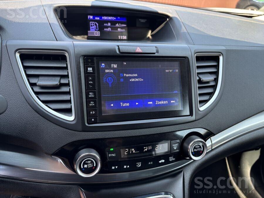 Balts Honda CR-V 2016 Rīga, ar dzinēja tilpumu 1.60 L un nobraukumu 145 tūkst. km par 13650 €, foto 15 vietnē AUTOMOTO.COM.LV