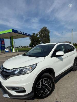 Balts Honda CR-V 2016 Tauragė, ar dzinēja tilpumu 1.60 L un nobraukumu 166 tūkst. km par 12900 €, foto 6 vietnē AUTOMOTO.COM.LV