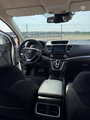 Balts Honda CR-V 2016 Tauragė, ar dzinēja tilpumu 1.60 L un nobraukumu 166 tūkst. km par 12900 €, foto 9 vietnē AUTOMOTO.COM.LV