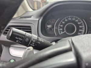 Balts Honda CR-V 2016 Viļņa, ar dzinēja tilpumu 1.60 L un nobraukumu 201 tūkst. km par 14500 €, foto 22 vietnē AUTOMOTO.COM.LV