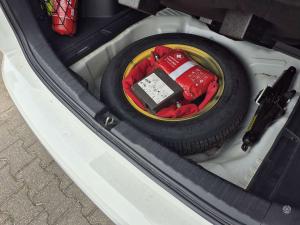 Balts Honda CR-V 2016 Viļņa, ar dzinēja tilpumu 1.60 L un nobraukumu 201 tūkst. km par 14500 €, foto 24 vietnē AUTOMOTO.COM.LV