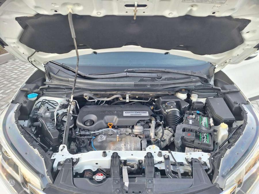 White Honda CR-V 2016 in Taurage, with an engine capacity of 1.60 L and mileage of 211 thousand km for 11000 €, photo 19 on AUTOMOTO.COM.LV