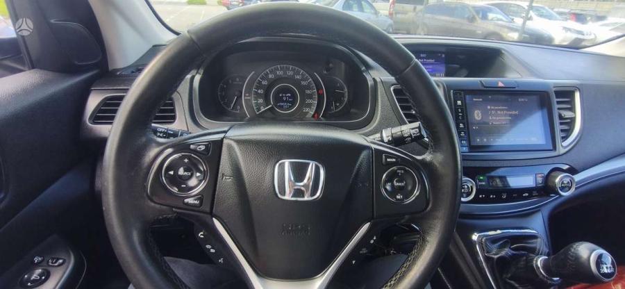 White Honda CR-V 2016 in Klaipeda, with an engine capacity of 1.60 L and mileage of 275 thousand km for 10400 €, photo 12 on AUTOMOTO.COM.LV