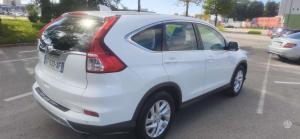 White Honda CR-V 2016 in Klaipeda, with an engine capacity of 1.60 L and mileage of 275 thousand km for 10400 €, photo 16 on AUTOMOTO.COM.LV