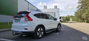 White Honda CR-V 2016 in Pabrade, with an engine capacity of 1.60 L and mileage of 255 thousand km for 12600 €, photo 6 on AUTOMOTO.COM.LV