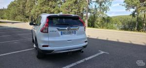 White Honda CR-V 2016 in Pabrade, with an engine capacity of 1.60 L and mileage of 255 thousand km for 12600 €, photo 10 on AUTOMOTO.COM.LV