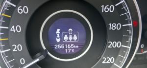 White Honda CR-V 2016 in Pabrade, with an engine capacity of 1.60 L and mileage of 255 thousand km for 12600 €, photo 28 on AUTOMOTO.COM.LV