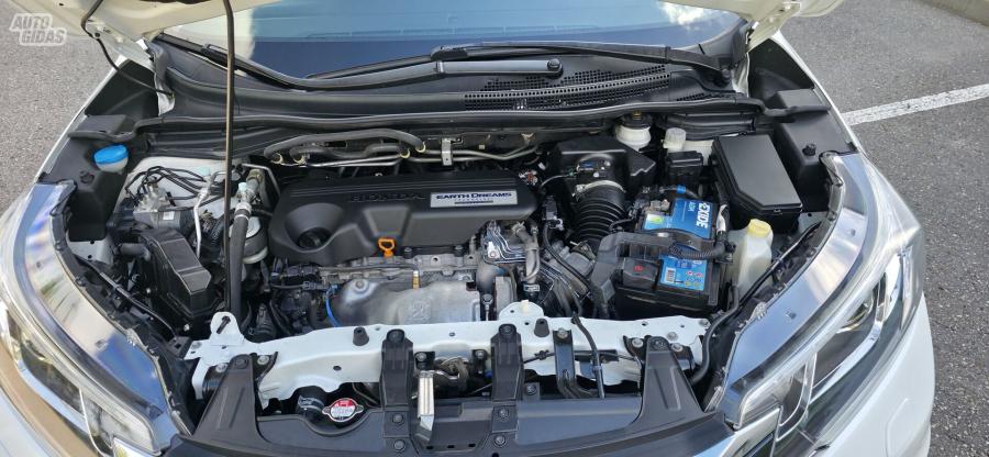 White Honda CR-V 2016 in Pabrade, with an engine capacity of 1.60 L and mileage of 255 thousand km for 12600 €, photo 30 on AUTOMOTO.COM.LV