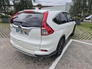 White Honda CR-V 2017 in Kaunas, with an engine capacity of 1.60 L and mileage of 255 thousand km for 10900 €, photo 6 on AUTOMOTO.COM.LV