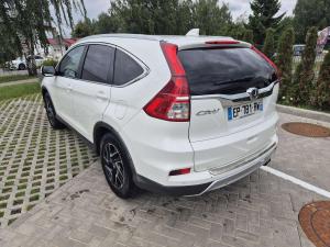 White Honda CR-V 2017 in Kaunas, with an engine capacity of 1.60 L and mileage of 255 thousand km for 10900 €, photo 8 on AUTOMOTO.COM.LV