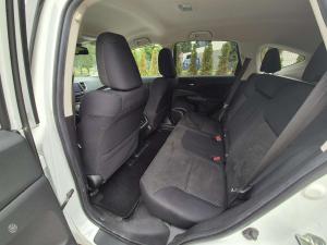 White Honda CR-V 2017 in Kaunas, with an engine capacity of 1.60 L and mileage of 255 thousand km for 10900 €, photo 14 on AUTOMOTO.COM.LV