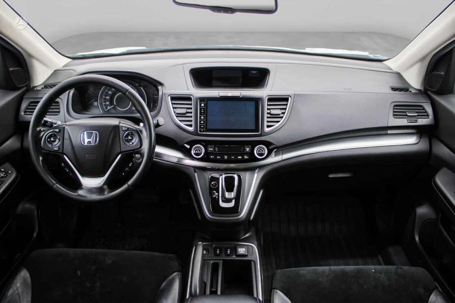 White Honda CR-V 2017 in Kaunas, with an engine capacity of 1.60 L and mileage of 258 thousand km for 12990 €, photo 13 on AUTOMOTO.COM.LV