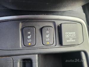 Balts Honda CR-V 2017 Paide, ar dzinēja tilpumu 2.00 L un nobraukumu 169 tūkst. km par 15990 €, foto 22 vietnē AUTOMOTO.COM.LV