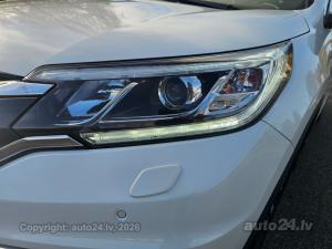 Balts Honda CR-V 2017 Paide, ar dzinēja tilpumu 2.00 L un nobraukumu 169 tūkst. km par 15990 €, foto 29 vietnē AUTOMOTO.COM.LV
