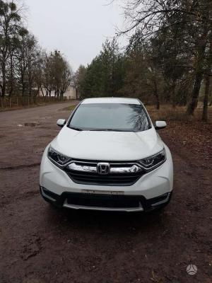 White Honda CR-V 2018 in Prienai, with an engine capacity of 2.36 L and mileage of 89 thousand km for 17700 €, photo 2 on AUTOMOTO.COM.LV