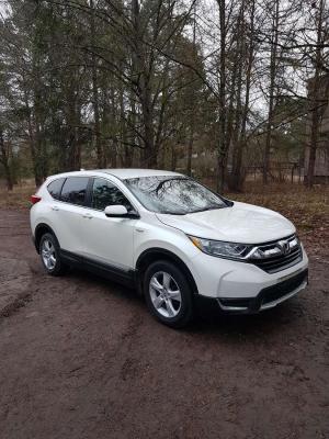 White Honda CR-V 2018 in Prienai, with an engine capacity of 2.36 L and mileage of 89 thousand km for 17700 €, photo 3 on AUTOMOTO.COM.LV