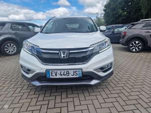 White Honda CR-V 2018 in Taurage, with an engine capacity of 1.60 L and mileage of 154 thousand km for 14600 €, photo 4 on AUTOMOTO.COM.LV
